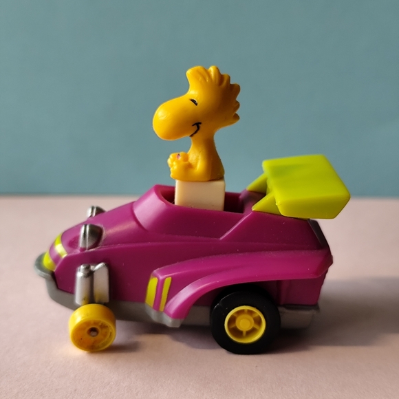 McDonald's | Toys | Vintage 972 Peanuts Woodstock Pull Back Race Car ...